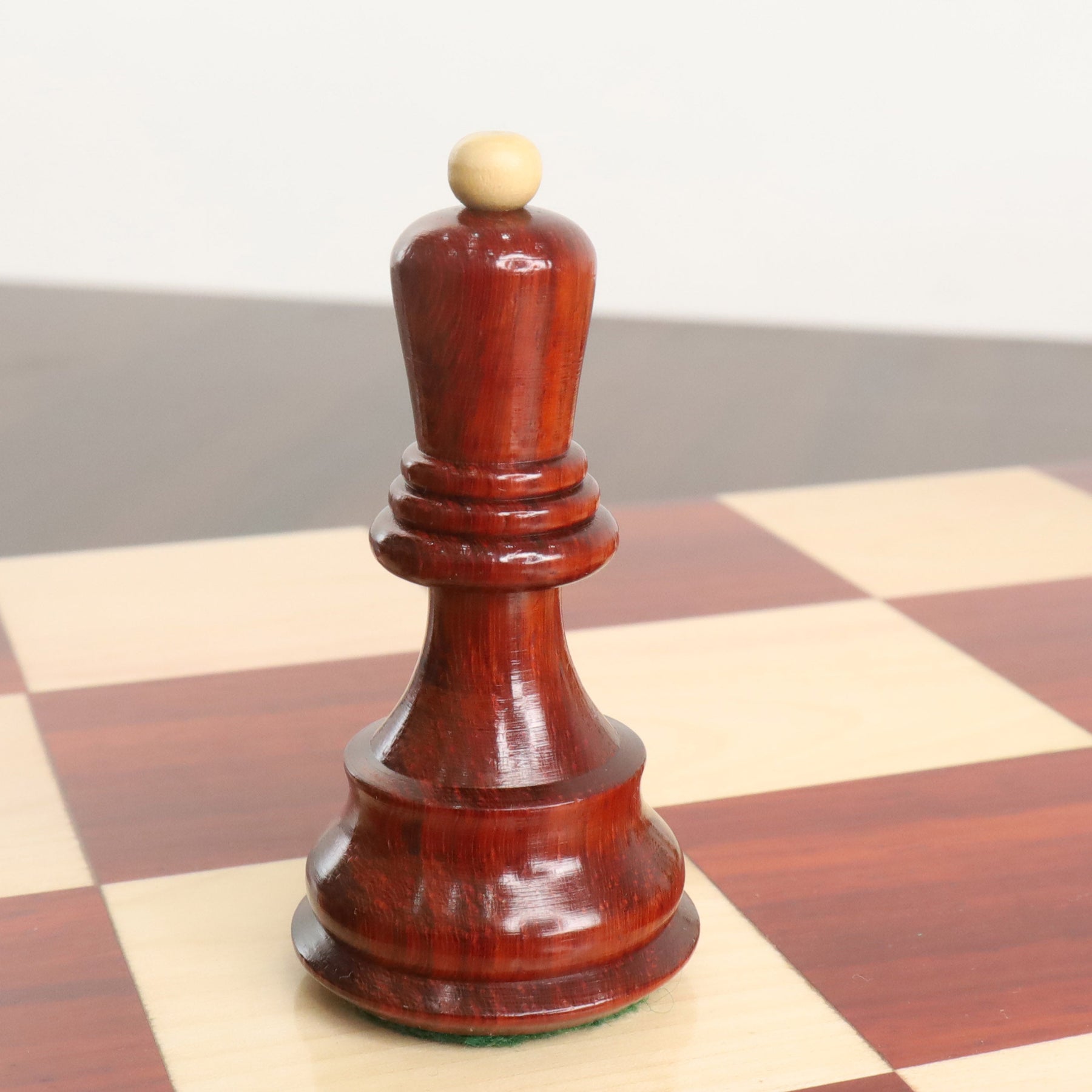 Imperfect Russian Zagreb 59' Chess Pieces – Bud Rosewood