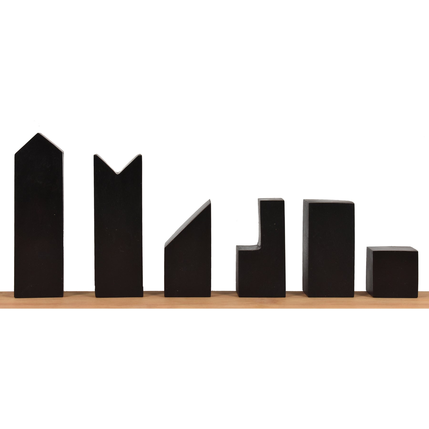 Lanier Graham Ebonised Box Chess Pieces & Ebony Wood Board