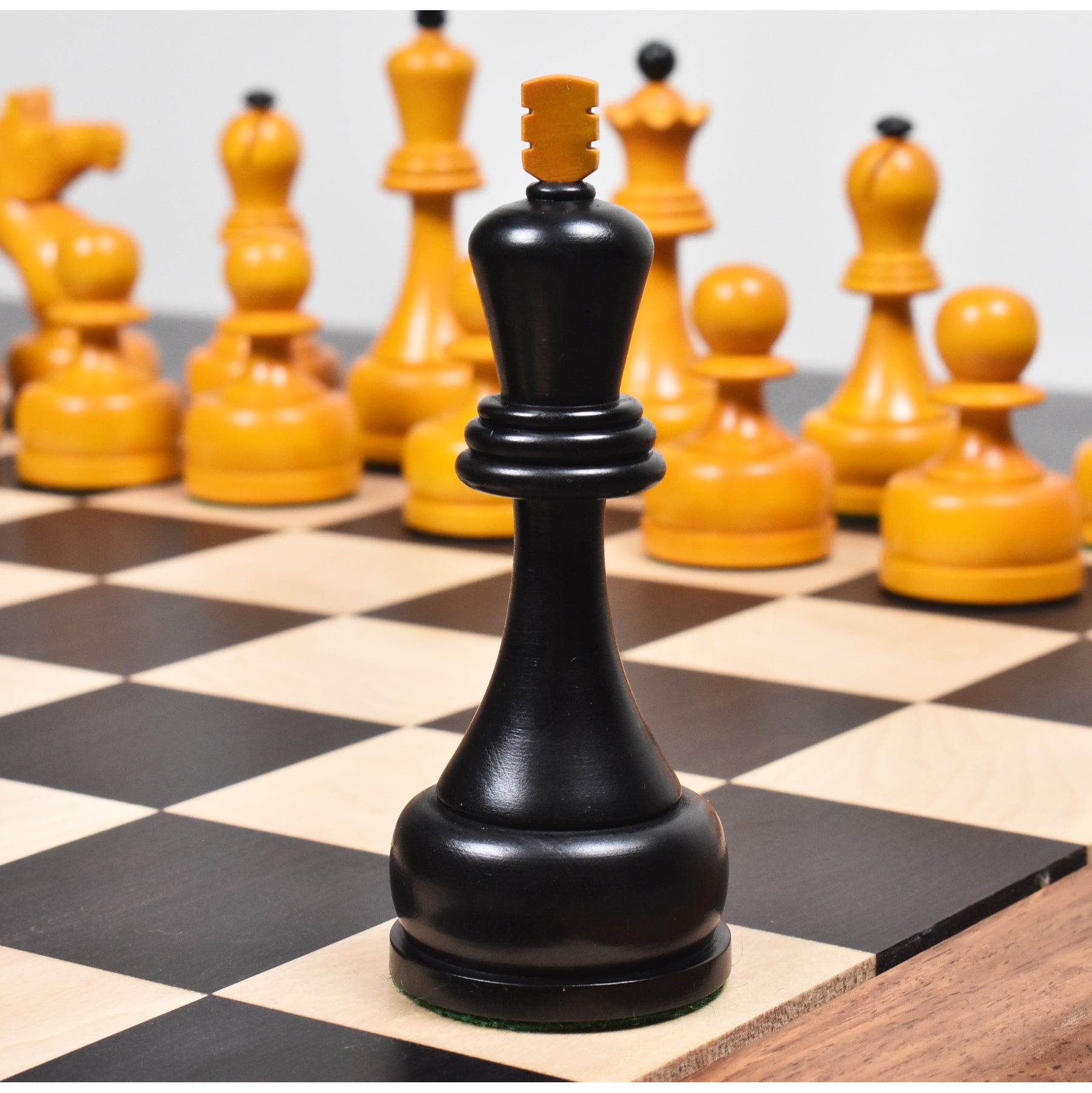 Soviet Championship Tal Chess - Antiqued Boxwood - 4" King